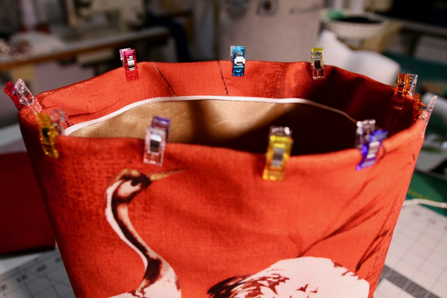 Bucket Bag Tutorial & Pattern: Part Two | So Sew Easy