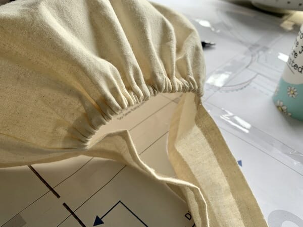 Easy Surgical Scrub Cap Pattern - Make It And Donate It | So Sew Easy